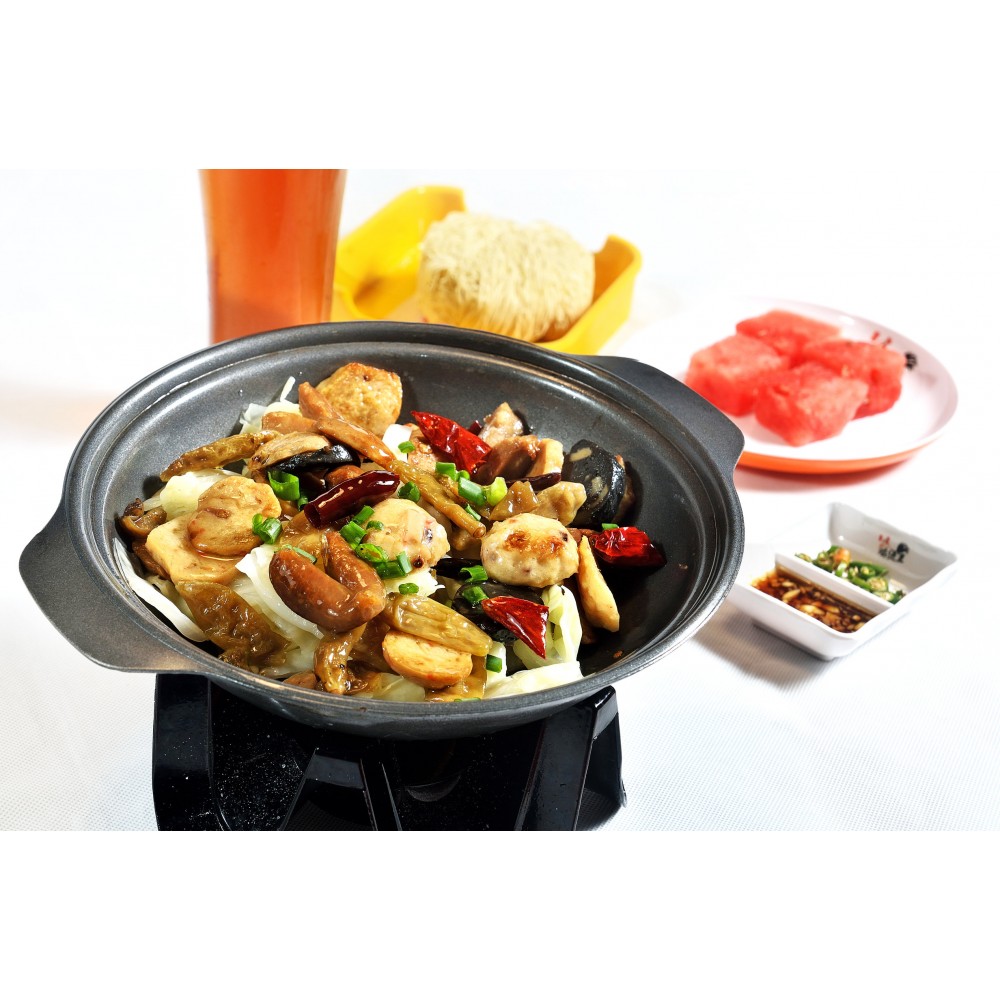 Pork or Chicken Chinese Lunch Set with Free-Flow Rice, Noodle, and ...